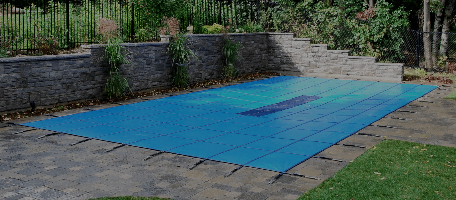 How to (Properly) Measure Your Swimming Pool for a Safety Cover