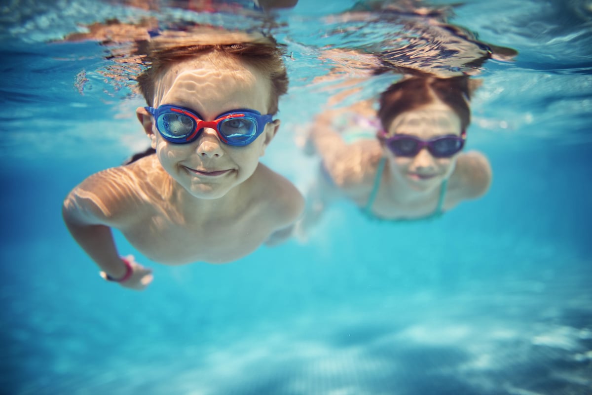 15 Awesome Pool Party Games for Kids